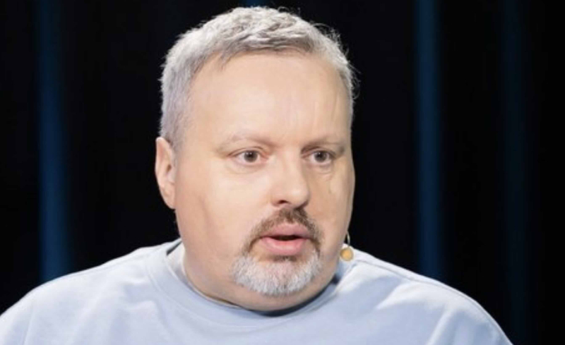 DELFI rašytojas Užkalnis atsiprašė neišsilavinusių Lietuvos žmonių ...