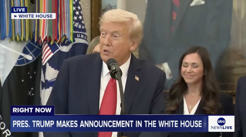 Donald Trump: „Net CNN tai supranta. Tiesa? Fake news“ | Ekspertai.eu